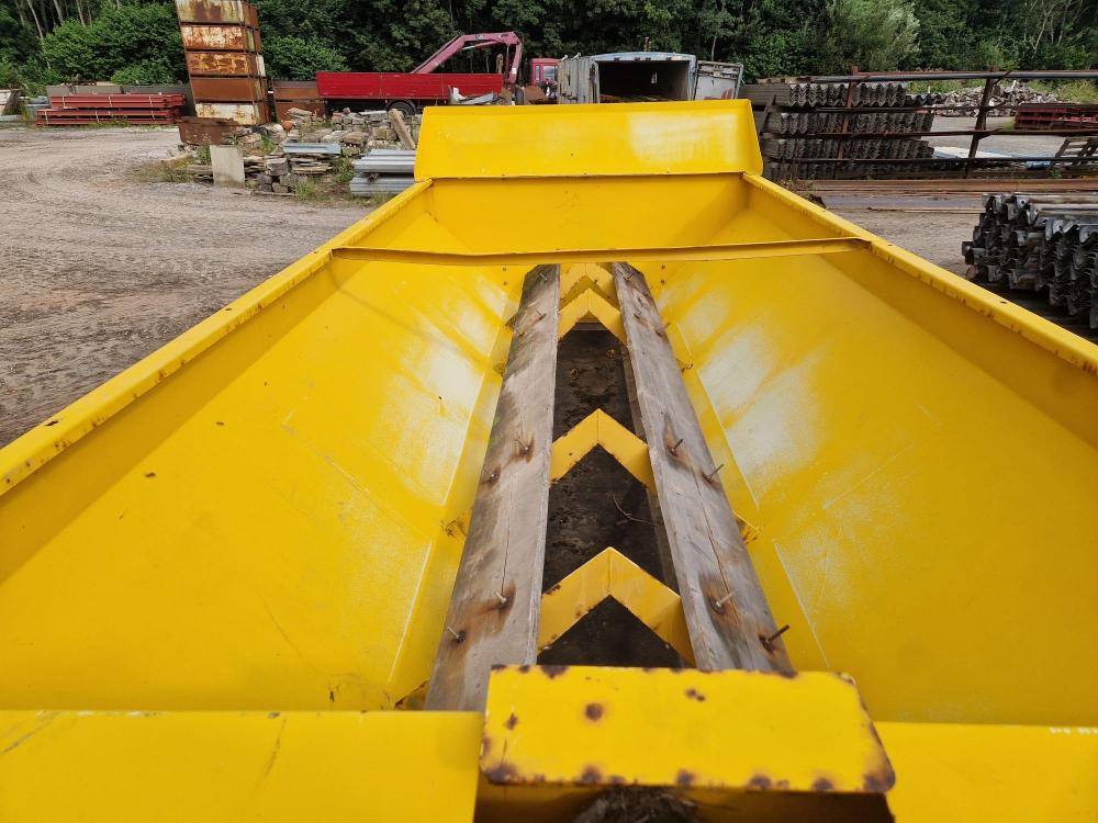DIRECT HIGHWAYS AGENY TELSTAR GRITTER BODY / HOPPER for Sale - J. Sharples